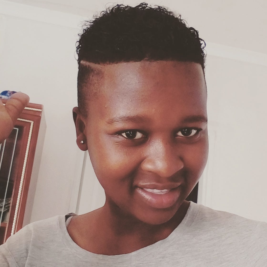 Delisa Nkambule – Medium