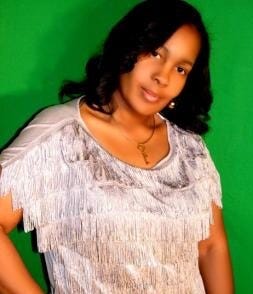 Katonya Hughey – Medium