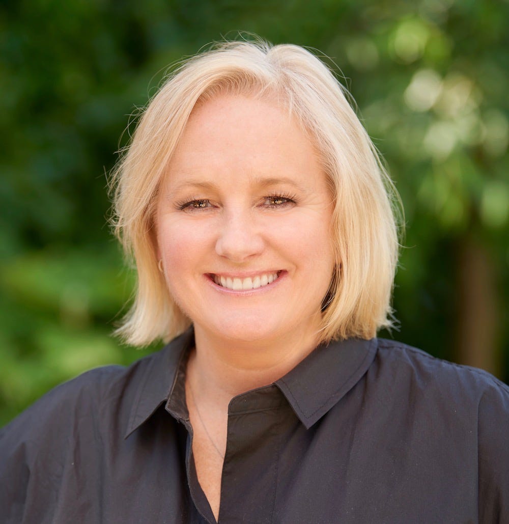 Lori Narlock – Medium