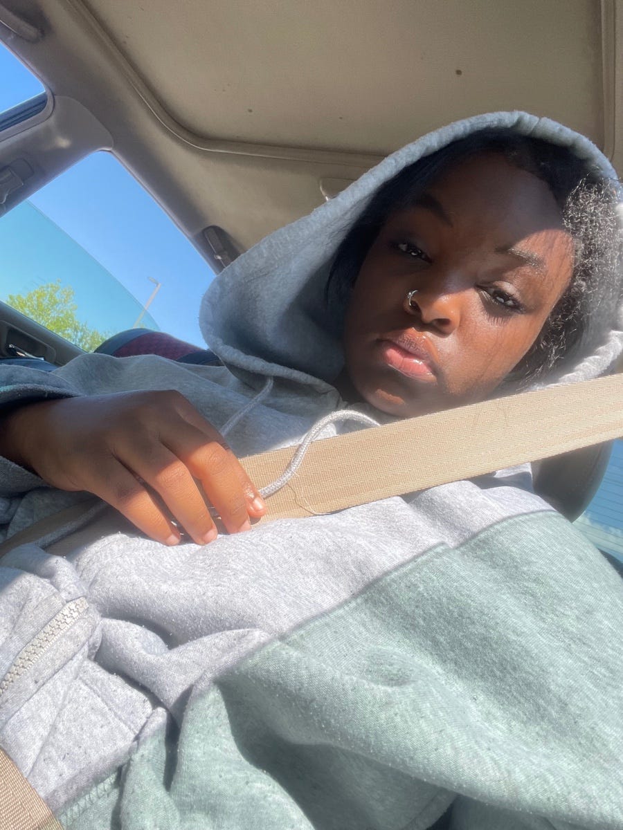 Tia dowles – Medium