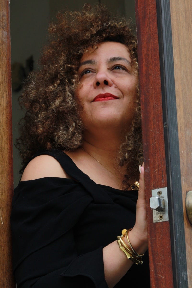 Nadia Rahali – Medium