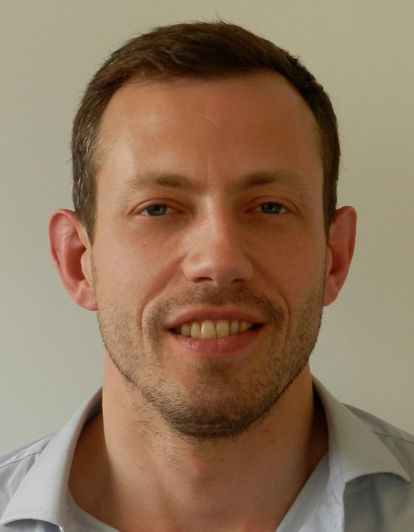 Peter Harling – Medium