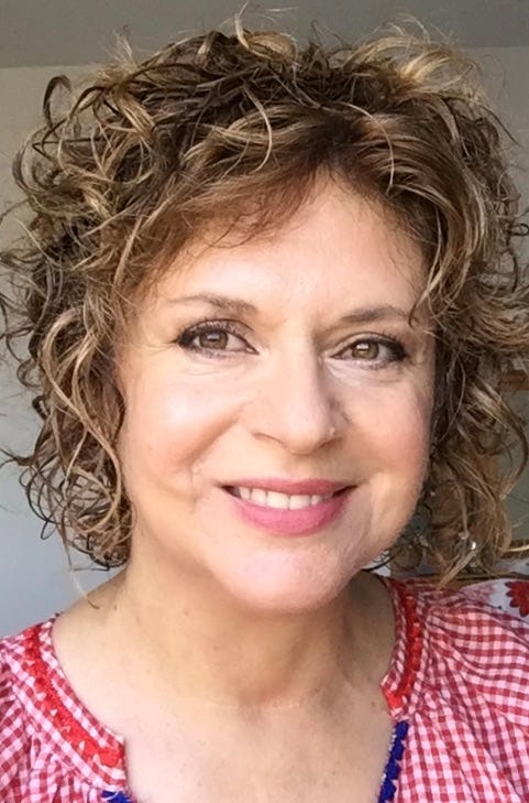 Erica Cervini – Medium