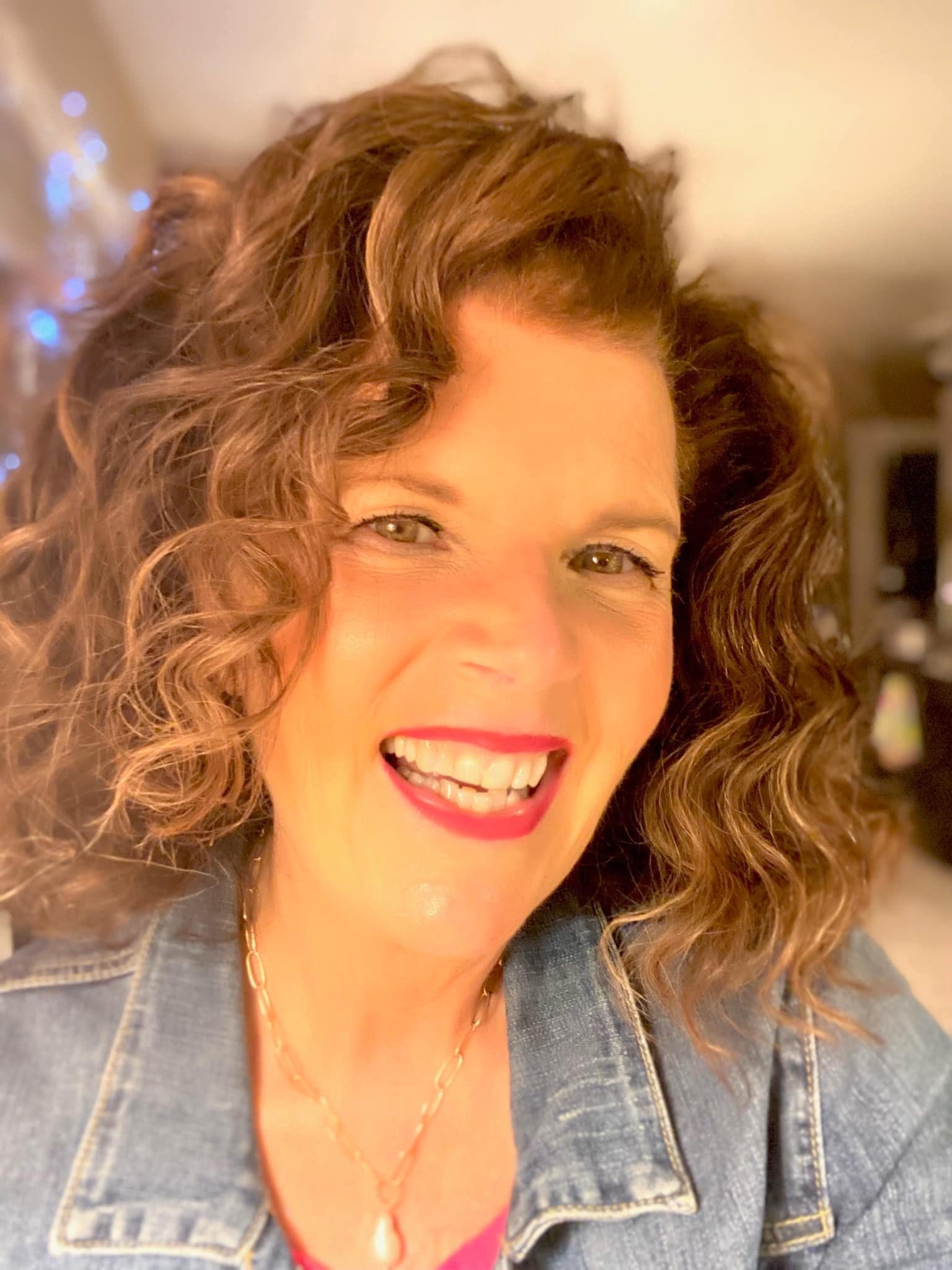 Sherry Lynn – Medium