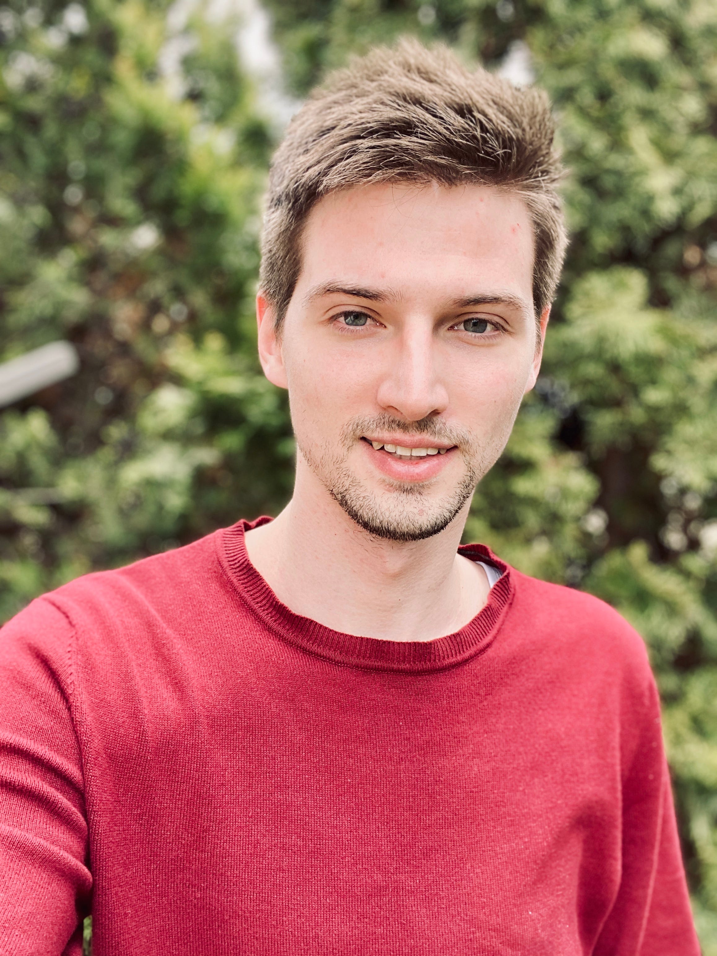 Ivan Stevkovski – Medium