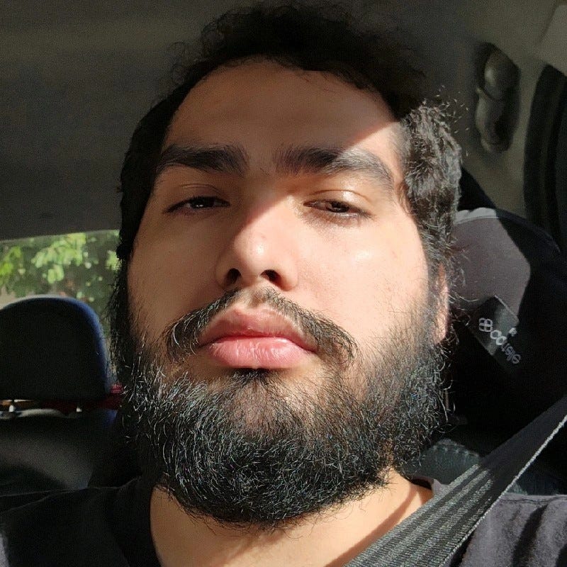 Igor Benav – Medium