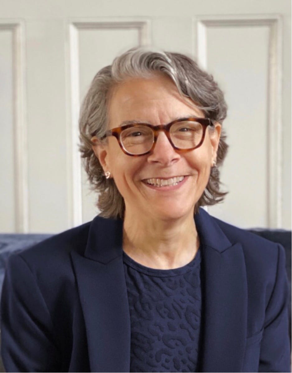 Michele Steckler – Medium