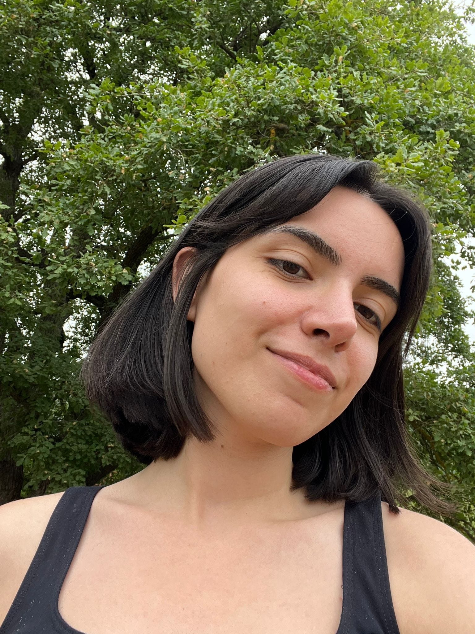 Kubra Rifatoglu – Medium