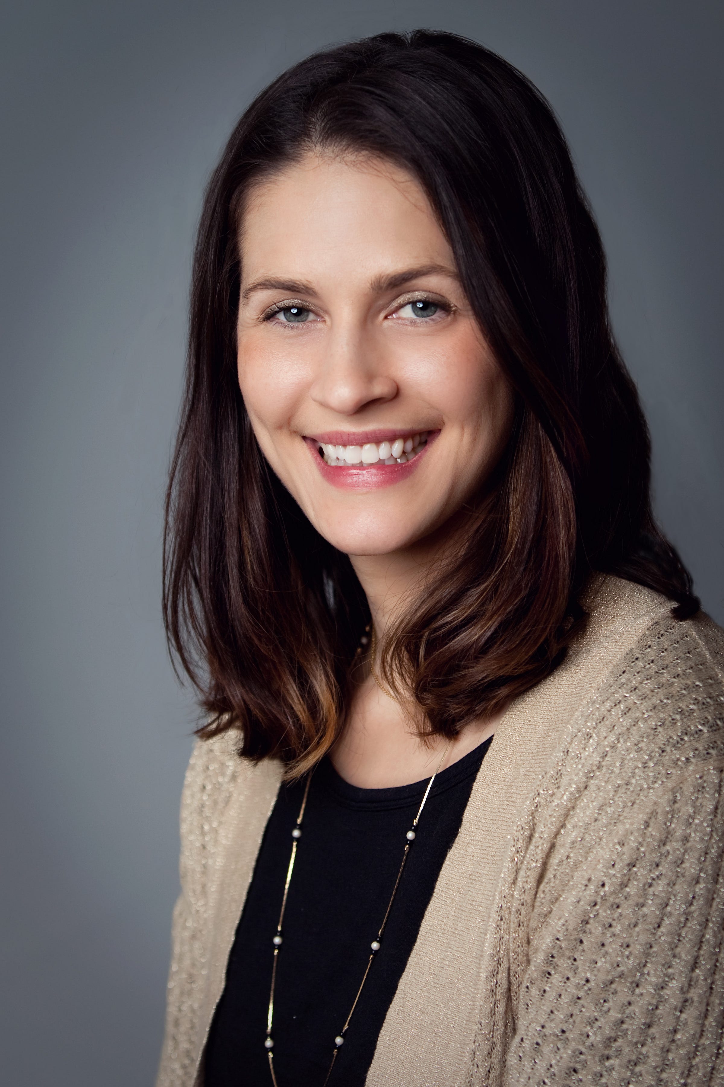 Laura Kline-Taylor – Medium