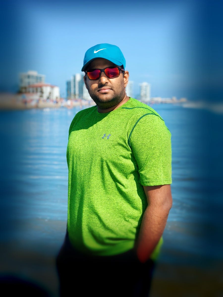 Pushkar Ravi – Medium