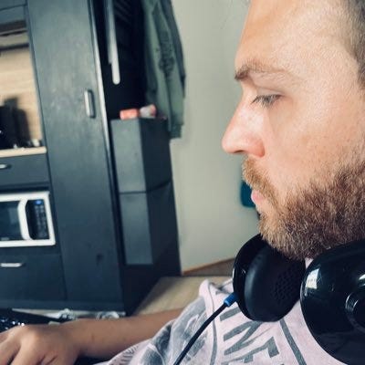 Dylan Britz – Medium