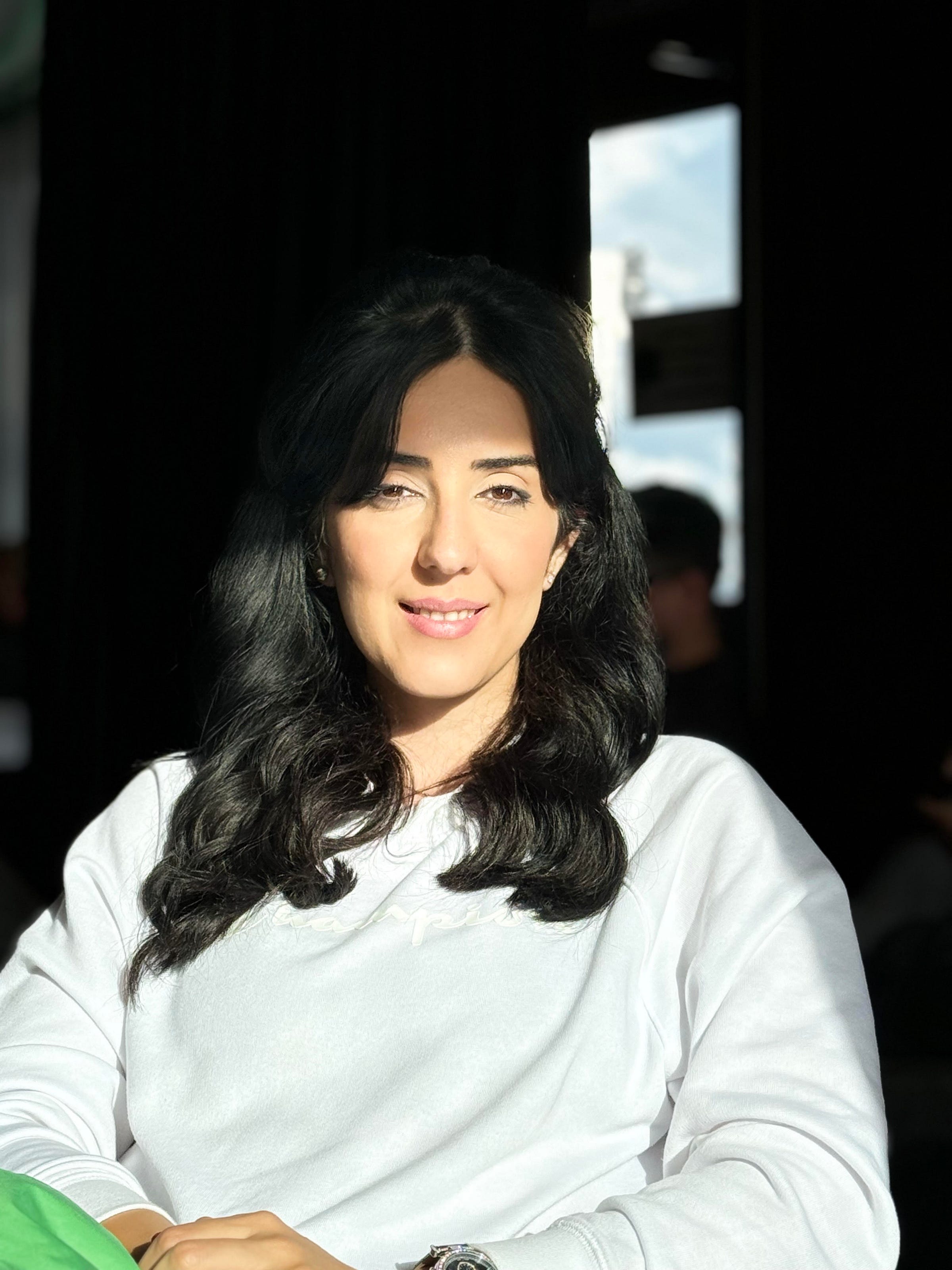 Sanaz Jamalzadeh – Medium