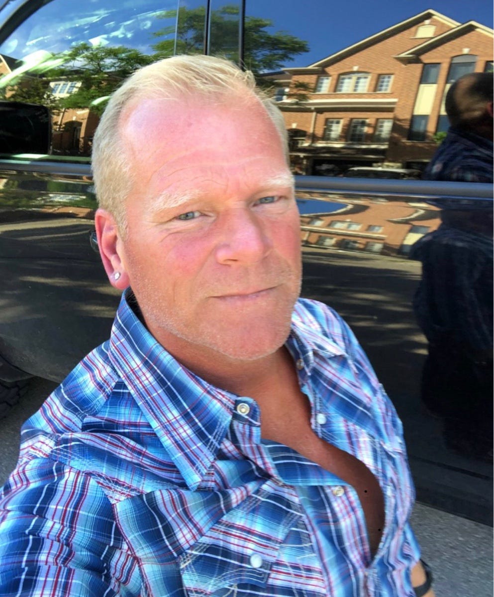 Joe Austin – Medium