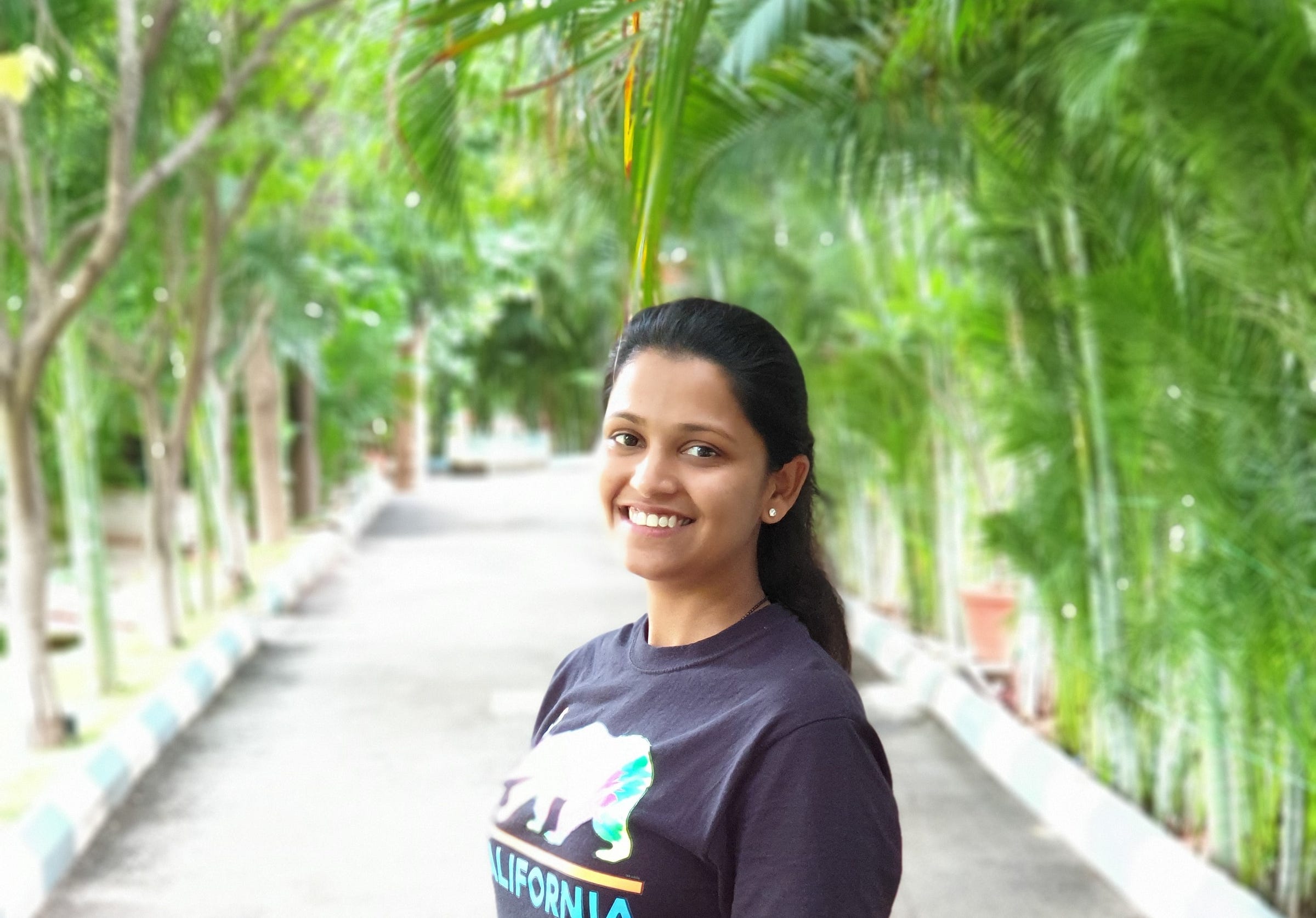Nithika Sanghi – Medium