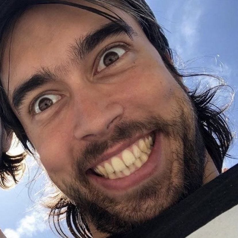 Alex – Medium