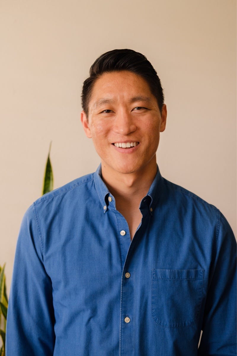 Andrew Hwang – Medium