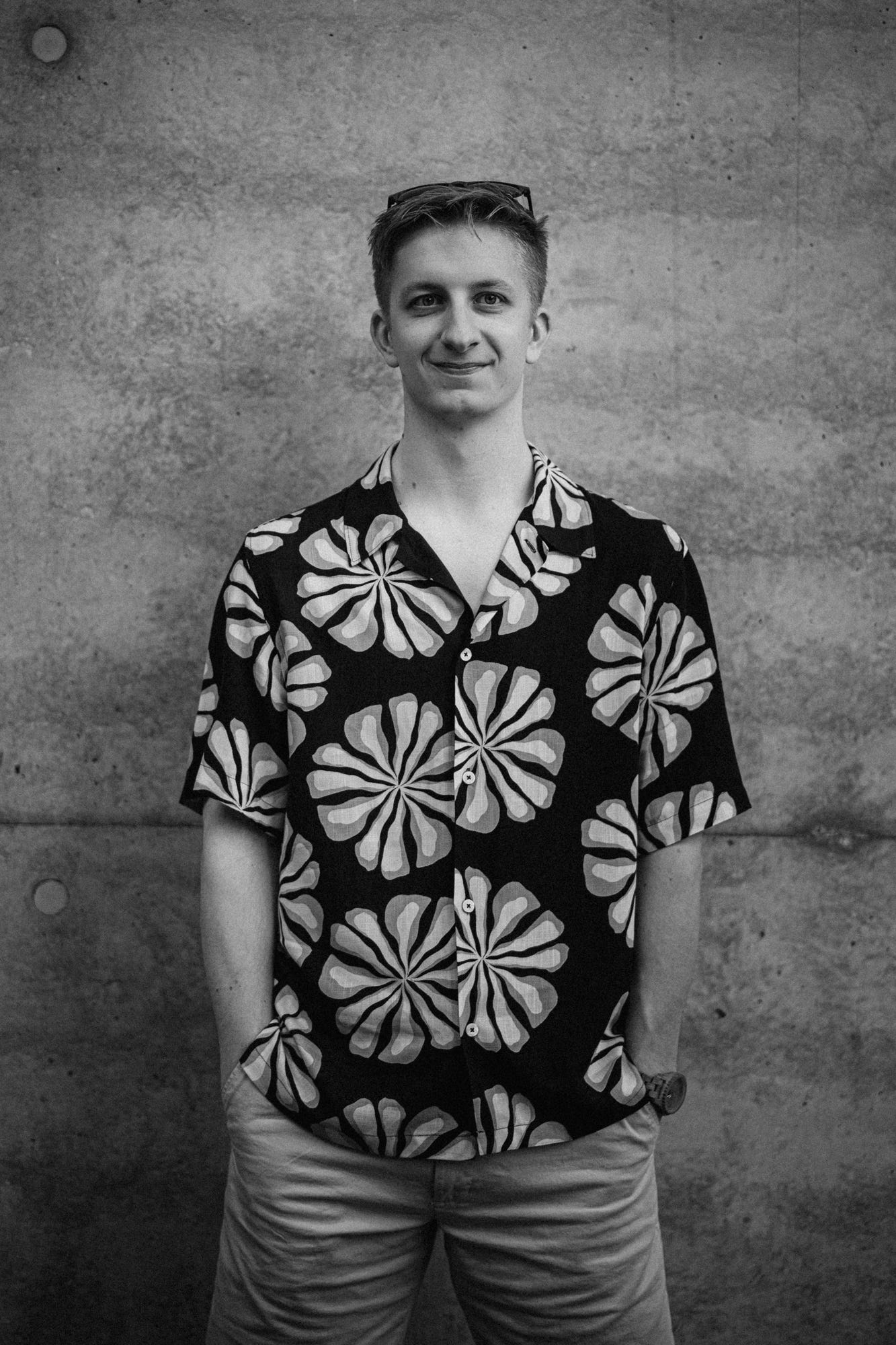 Marcin Nowak – Medium