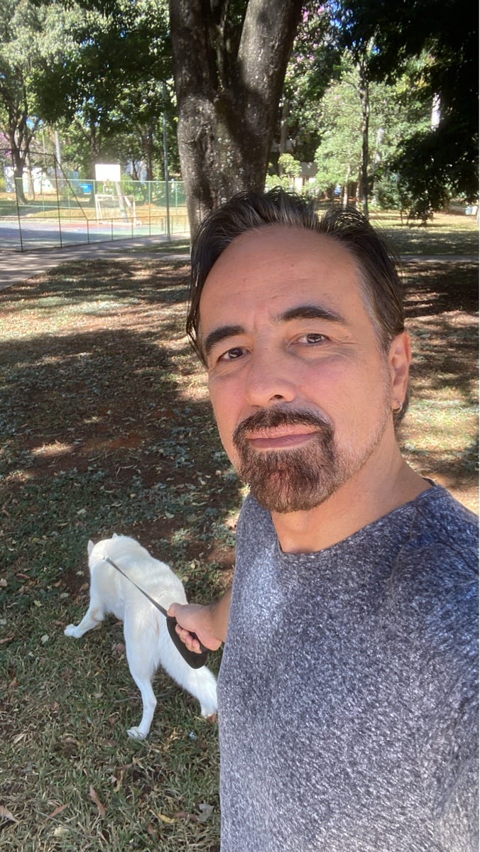 Ronaldo Weigand Jr. – Medium