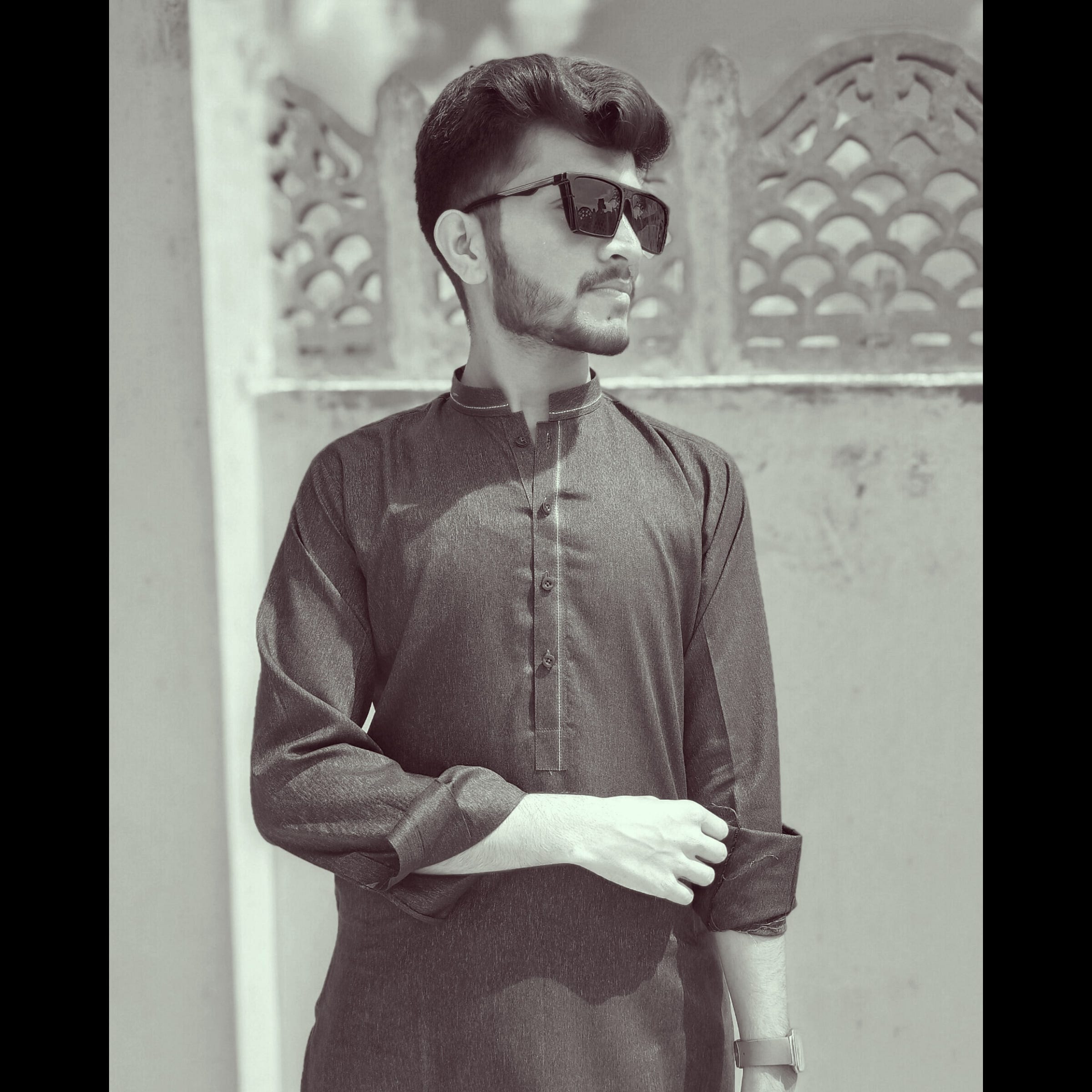 Aadil Saleem – Medium