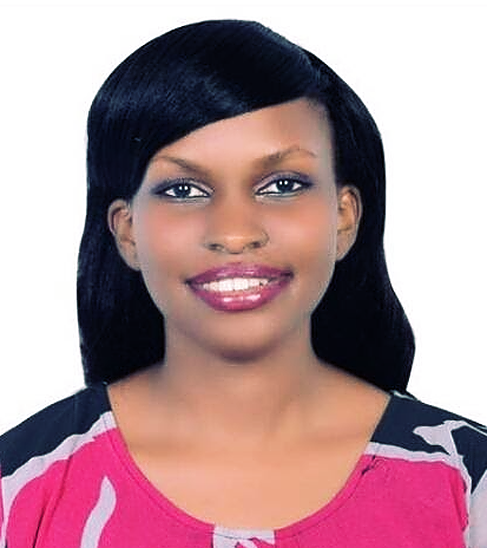 Moureen Caroline – Medium