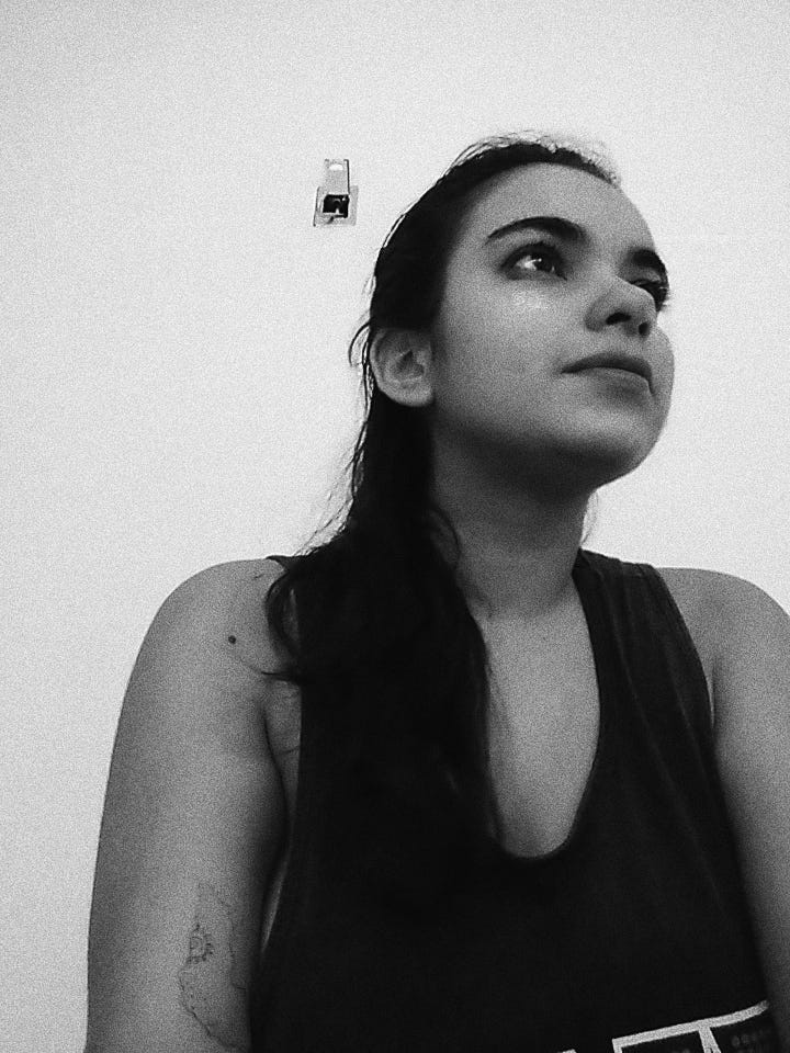 Amanda Lima – Medium