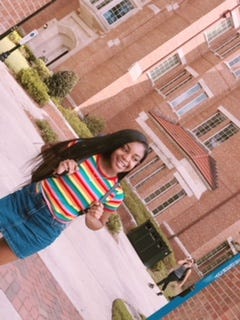 Janiyah Moore – Medium