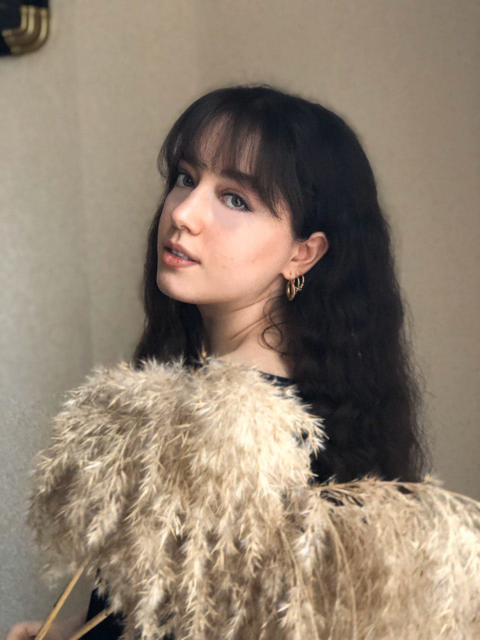 Shams Shirinova – Medium