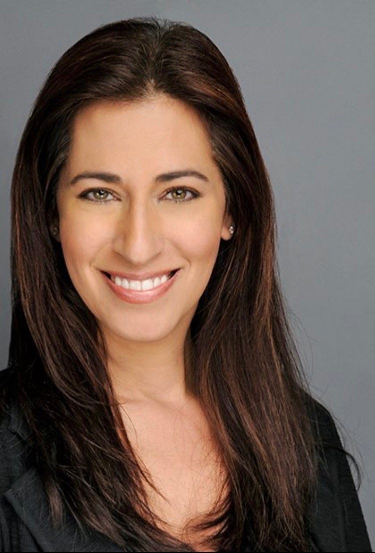 Cindi Avila – Medium