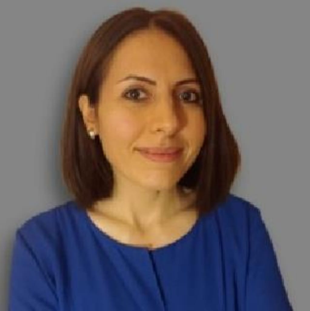 Ilknur Akbulut – Medium Ilknur Akbulut – Medium