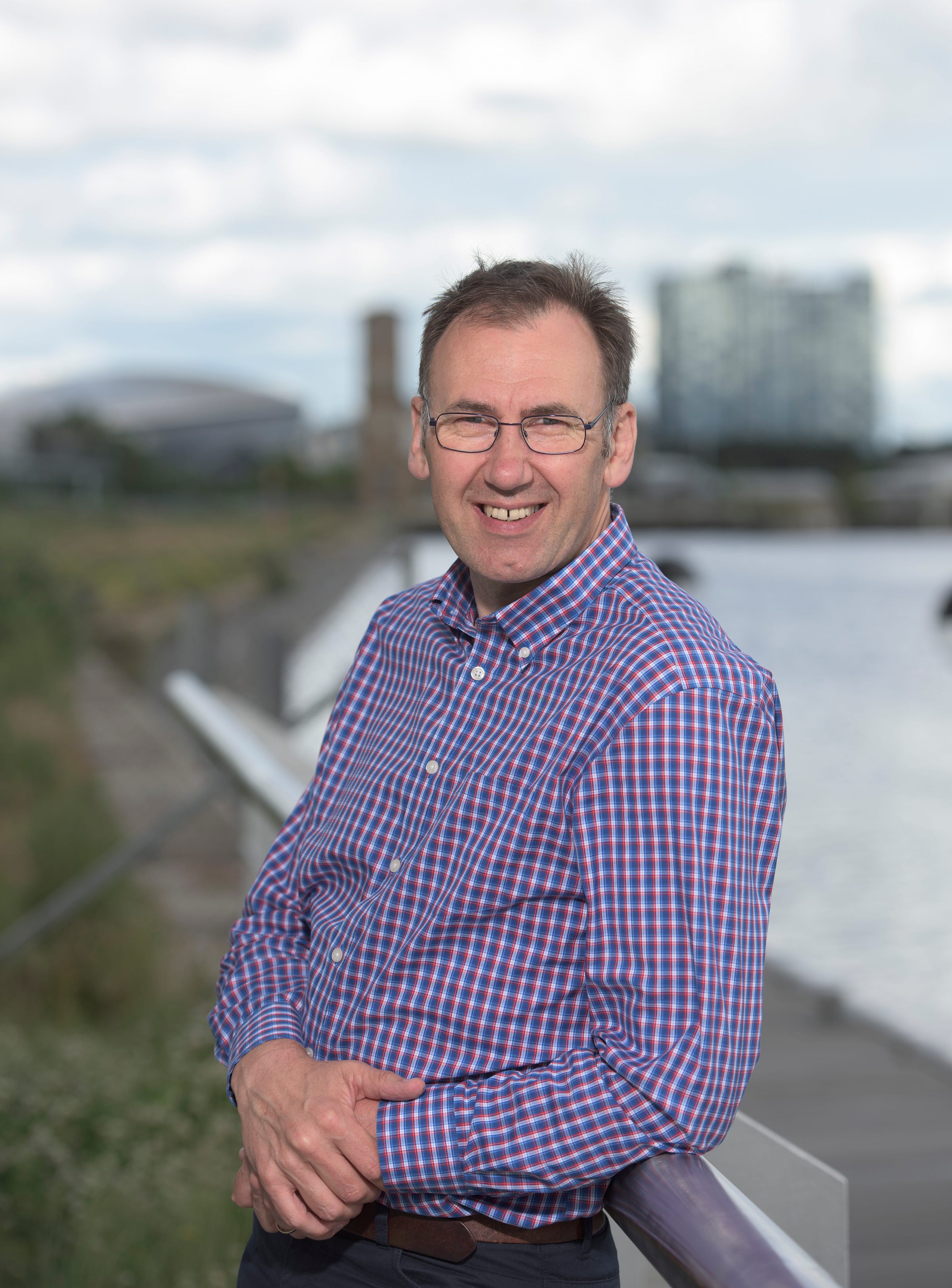 Steve McCreadie – Medium