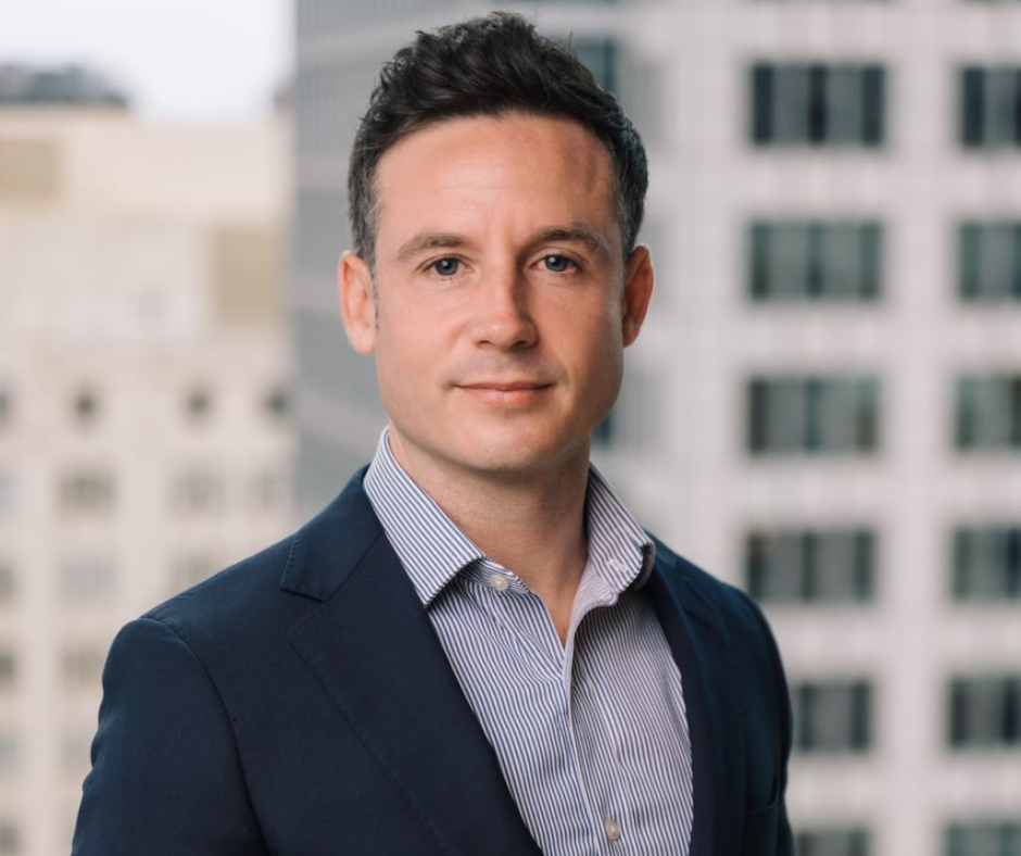Alex Gotch – Medium