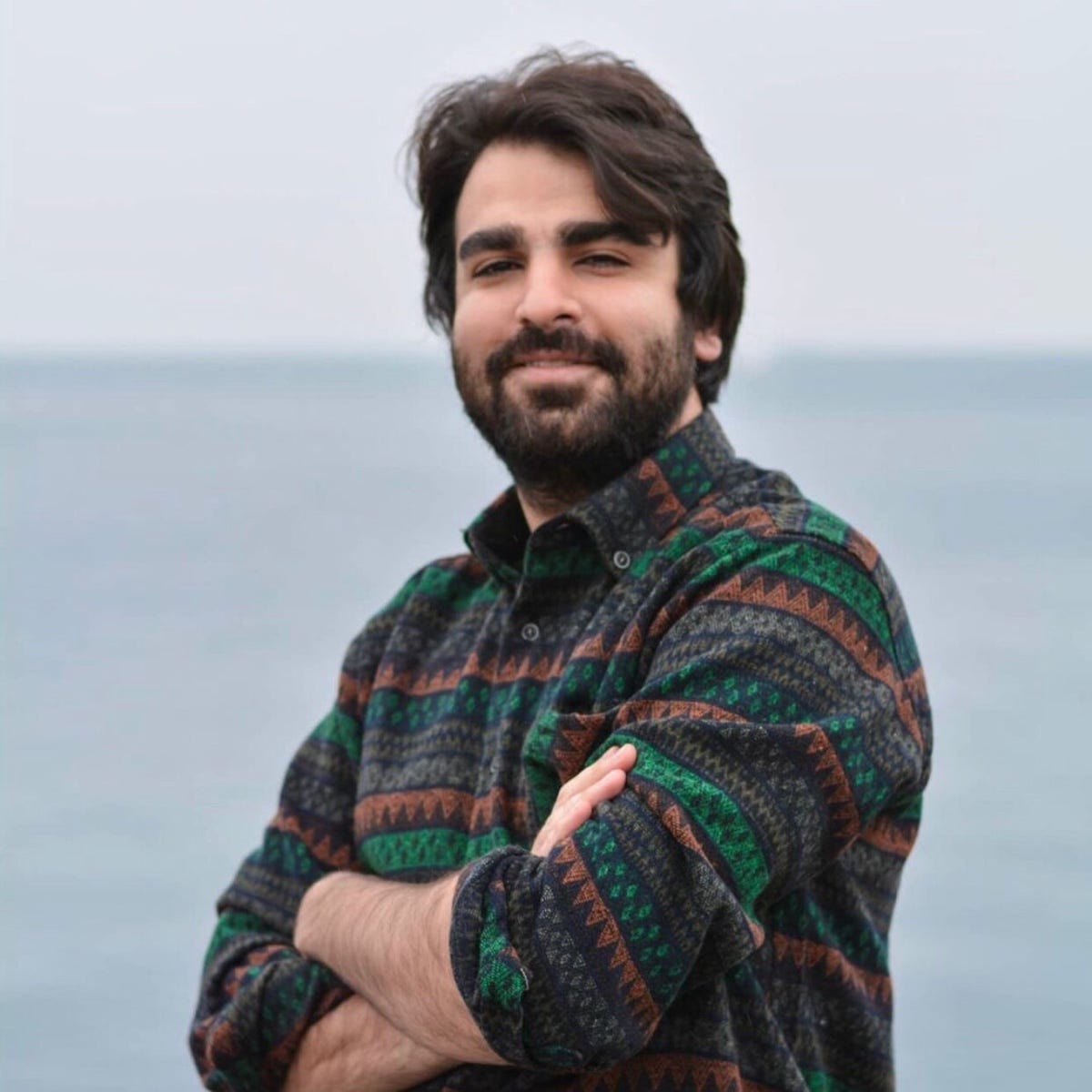 Atabak Gholipour – Medium