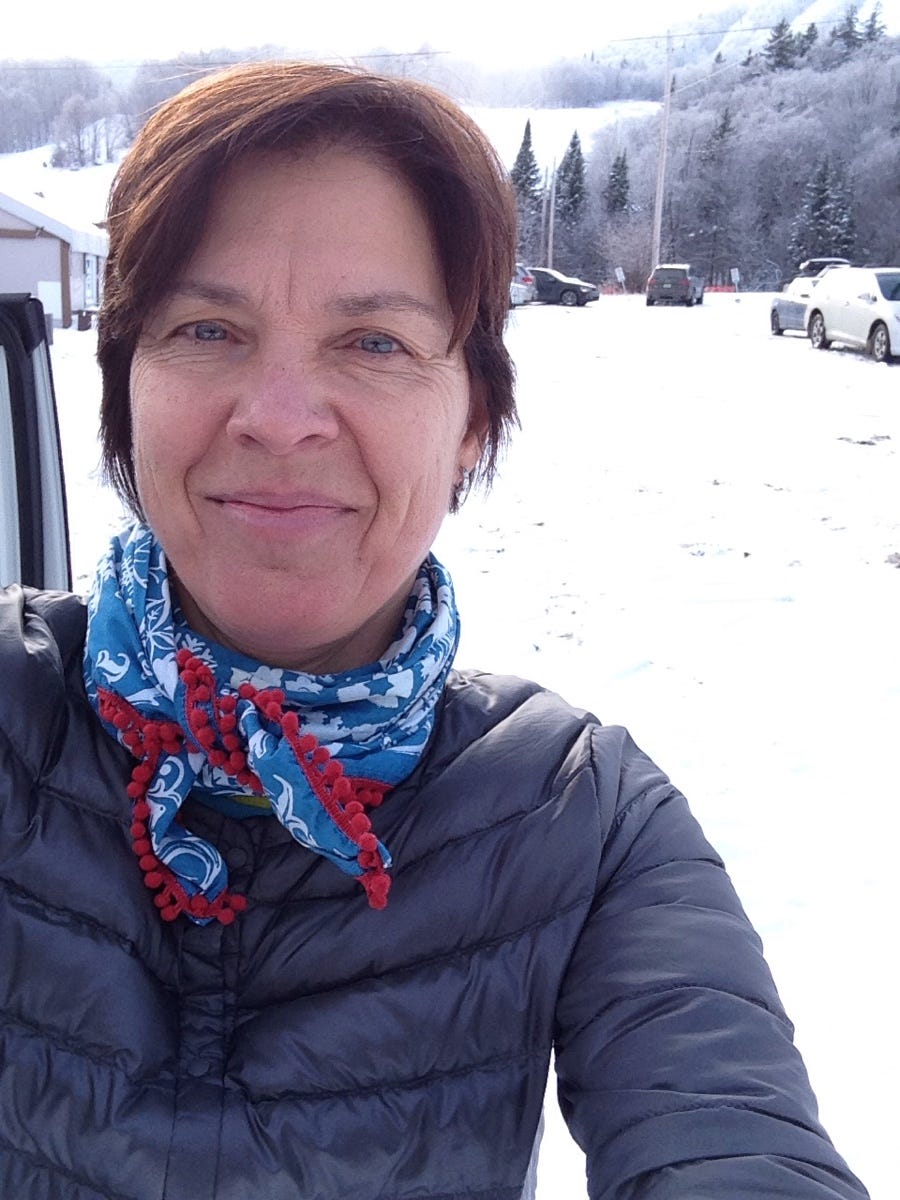 Suzanne Leclair – Medium