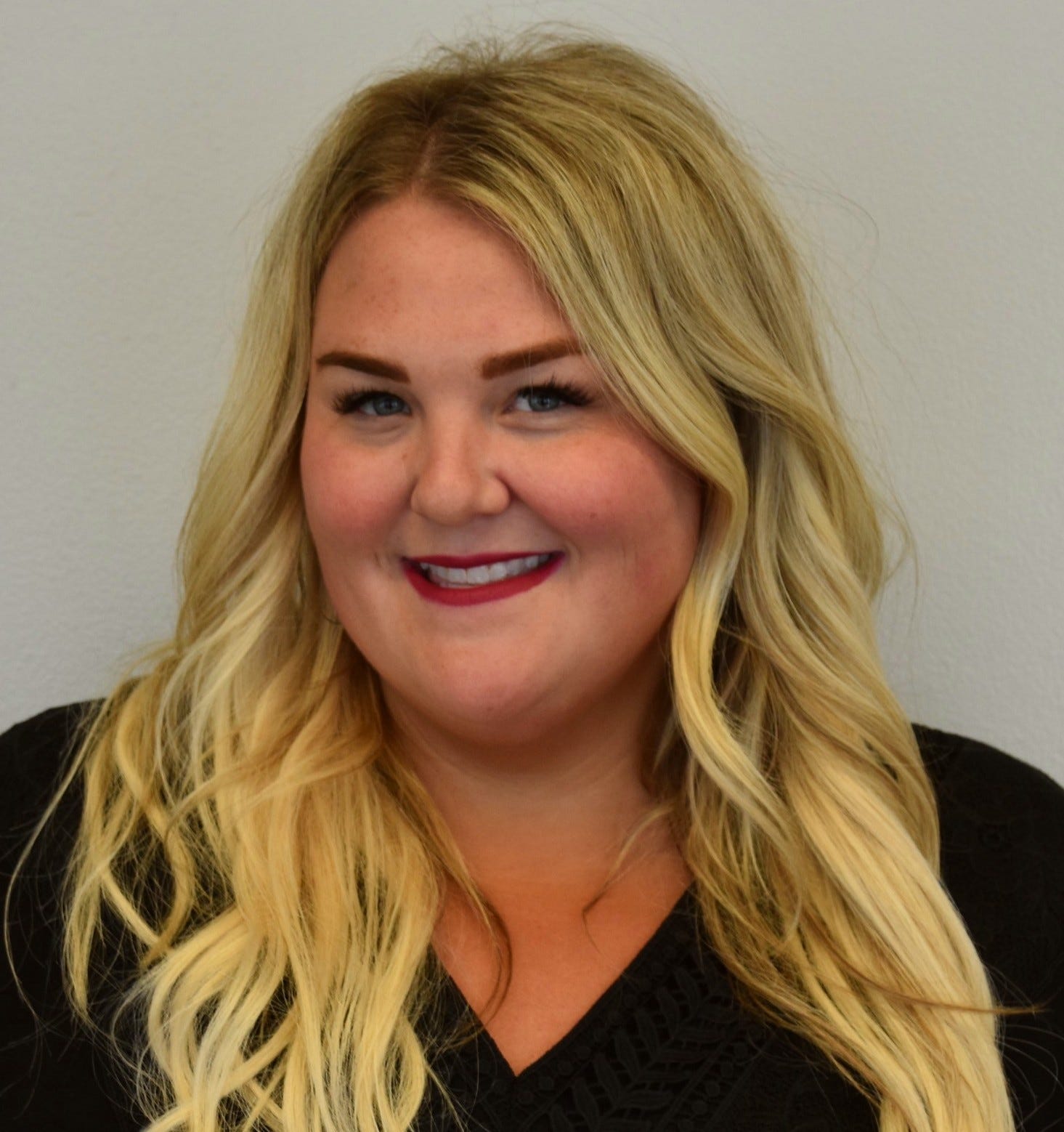 Deanna Deveney – Medium