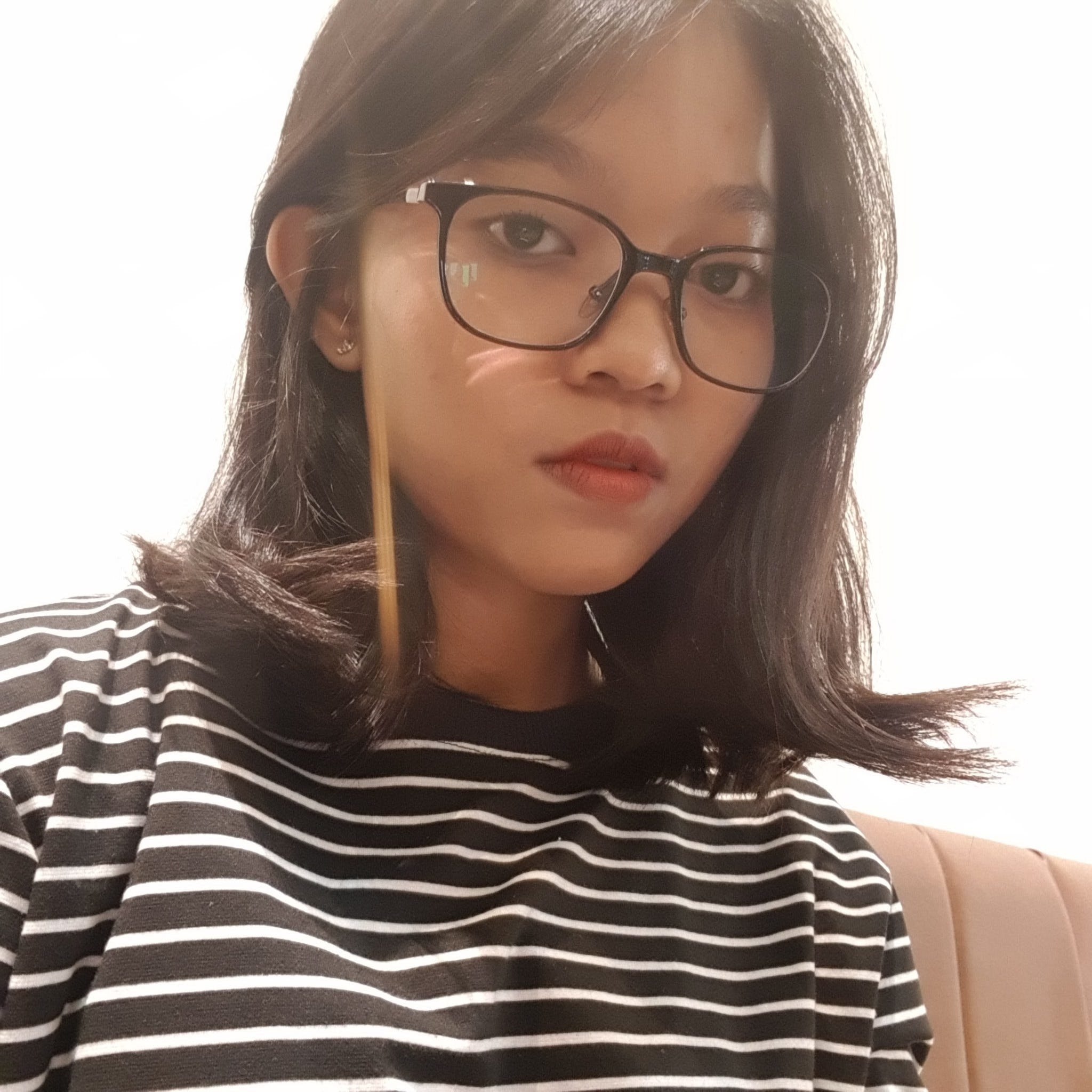 Senandung Biru – Medium
