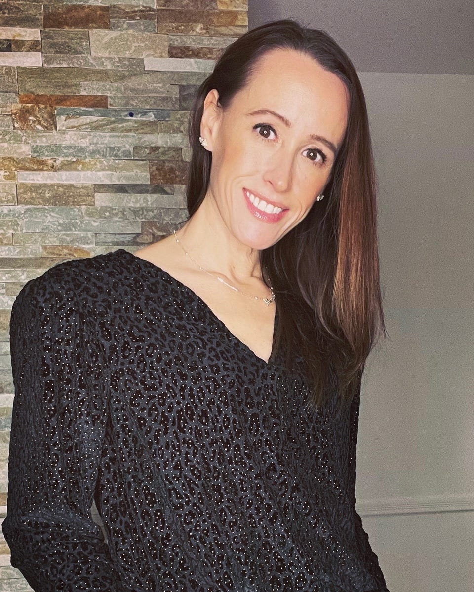 Nicole Weiss – Medium