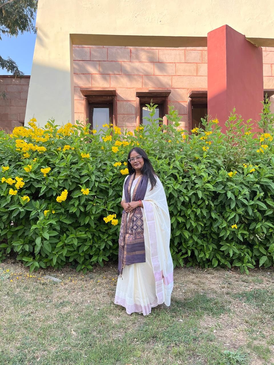 Kokil Tamta – Medium