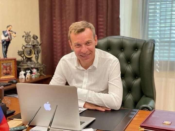 David Emerson – Medium