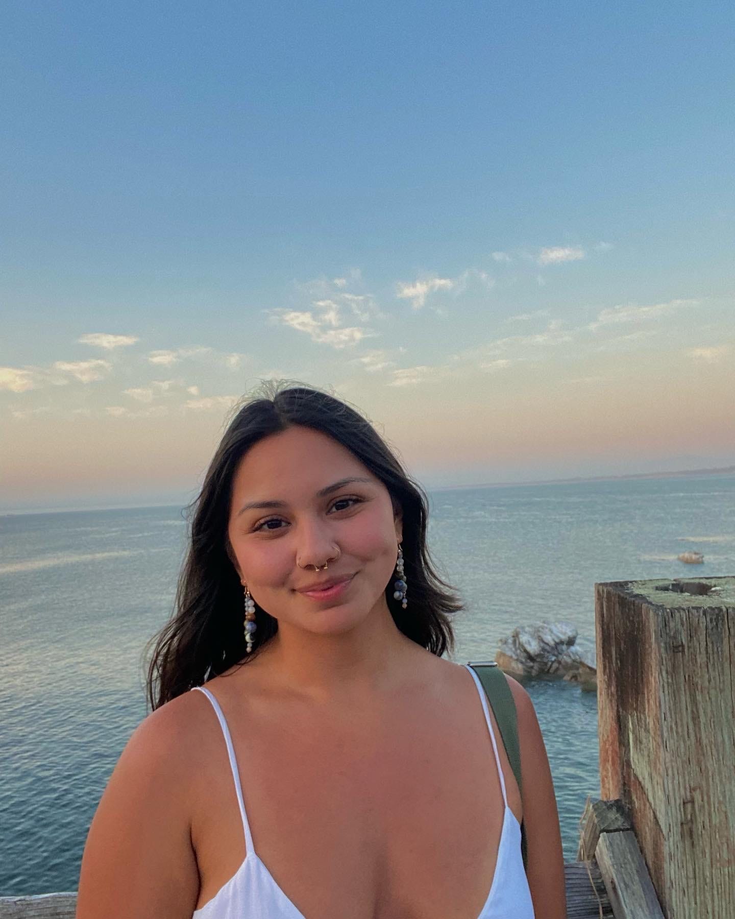 Melissa Leon – Medium