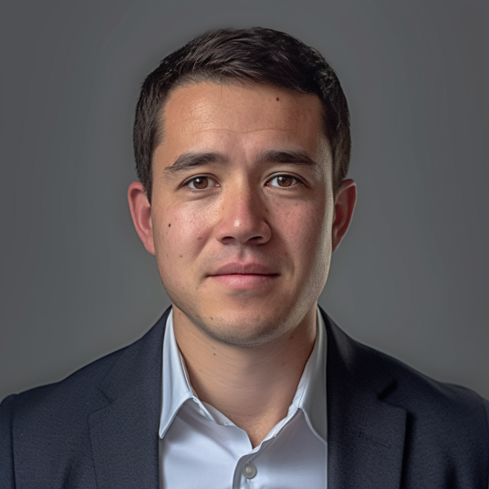 Thomas Clover – Medium