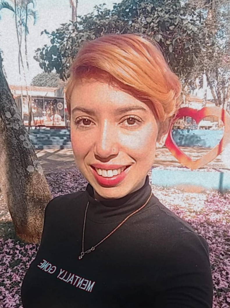 Melissa Perdomo – Medium
