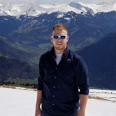 Mike Wisniewski – Medium