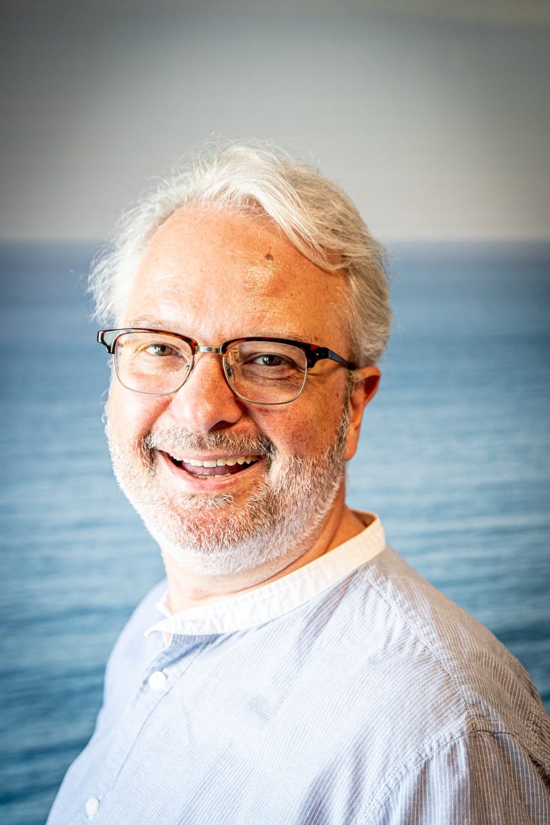 Bert Van Wassenhove – Medium