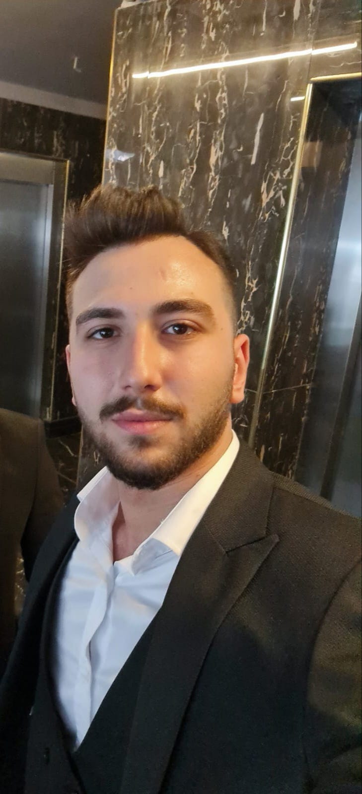 Huseyin Sahin – Medium