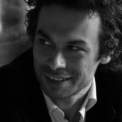 Prof. Angelo Schowalter – Medium