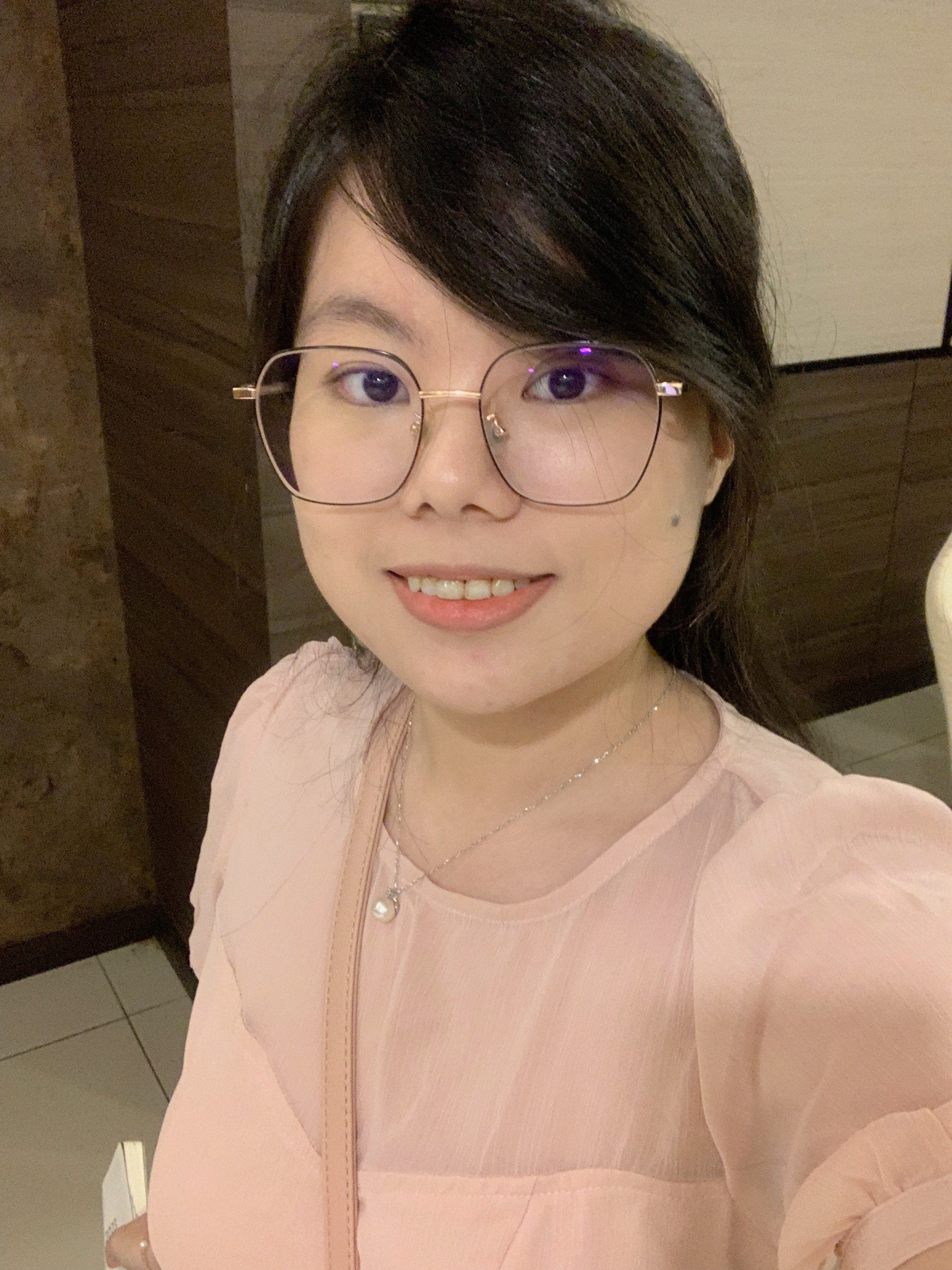 Tracy Jong – Medium