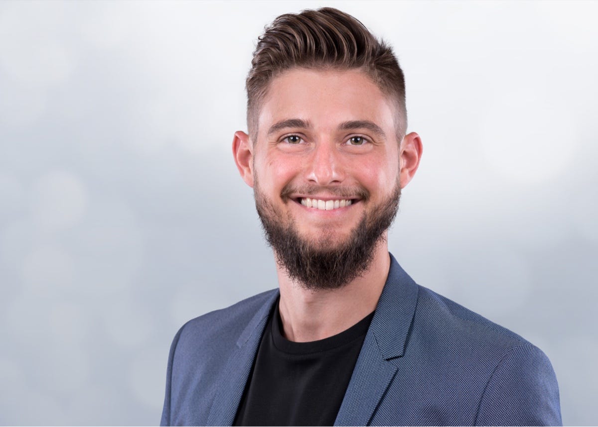 Daniel Sontag – Medium