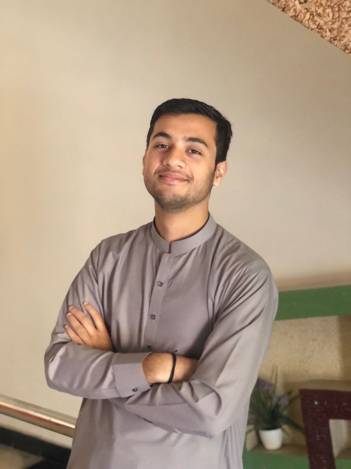 Asfand Yar Khan – Medium