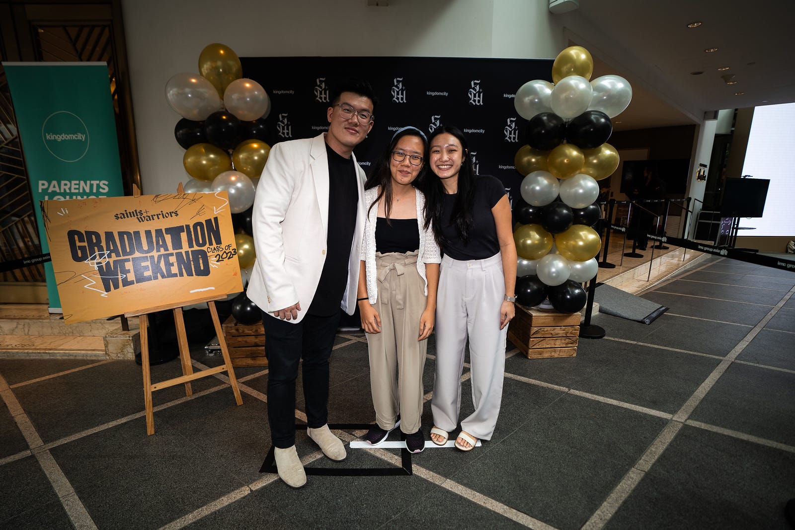 Chloe Pang – Medium