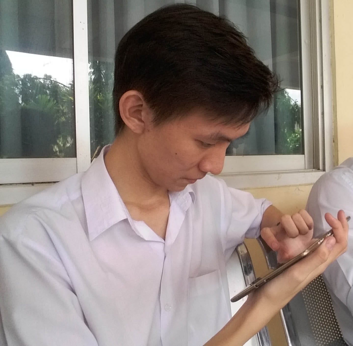 Thet Naing Tun – Medium